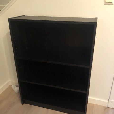 Billy bokhyller / vitrineskap | FINN-torget