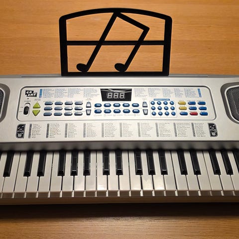 Yamaha Keyboard- pent brukt | FINN-torget