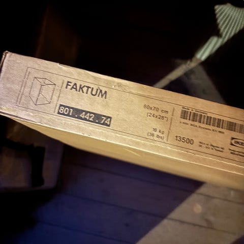 Tidløst hvitt kjøkken – solide IKEA skap + nyere Epoq-fronter | FINN-torget