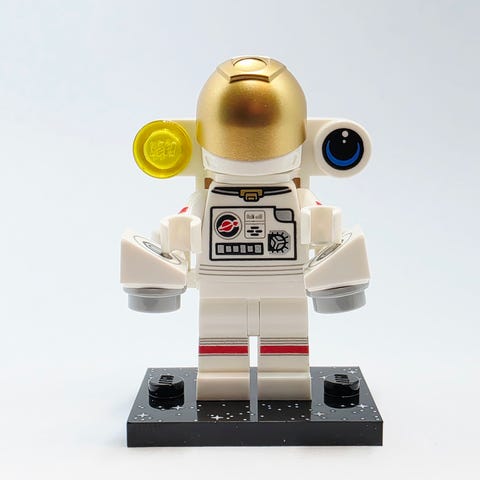 LEGO Brown Astronaut and Spacebaby | CMF Series 24 (col24-3) | FINN-torget