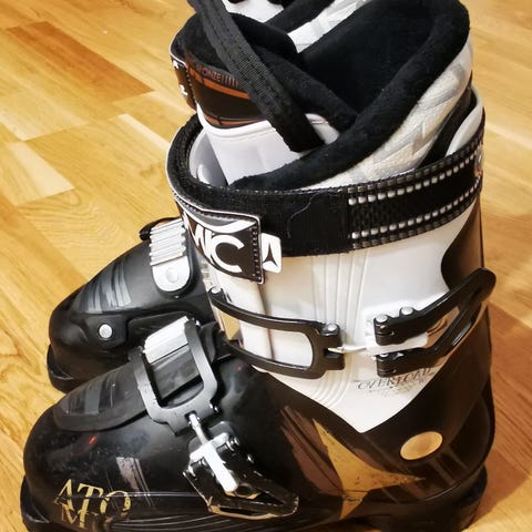 Atomic B-Tech slalomstøvler B 120 | FINN-torget