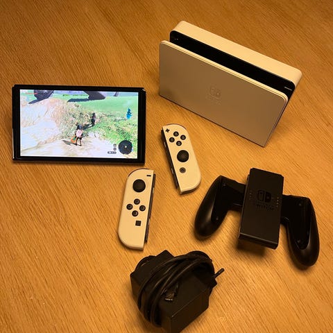 Nintendo Switch Oled konsoll | FINN-torget