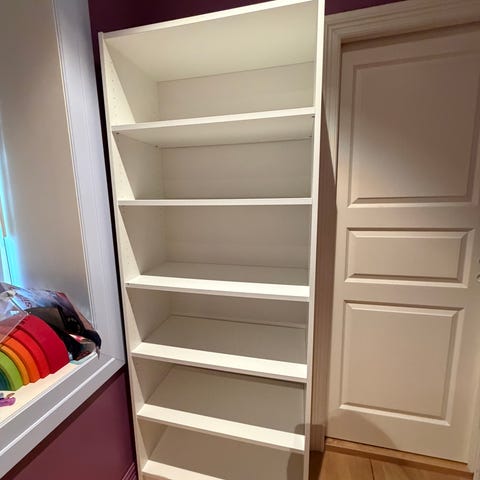 BILLY-Hylle, brunmalt | FINN-torget