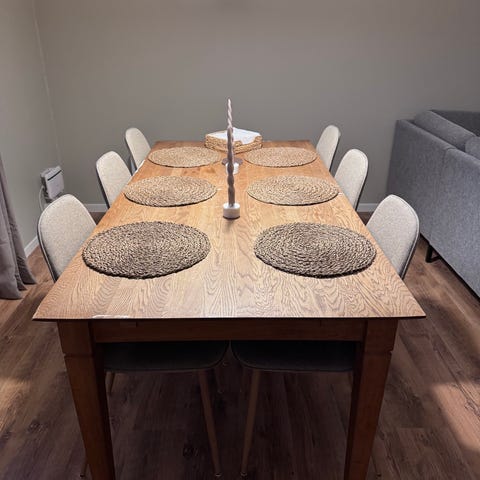 Spisegruppe. Bent brukt. Med 2 klaffer, | FINN-torget