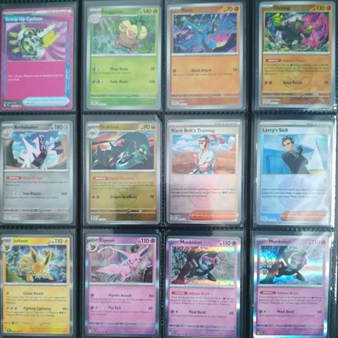 Pokémon scarlet & violet master ball reverse holo poke ball | FINN-torget