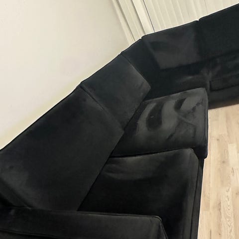 Helt ny sofa i eksklusivt design – cognacfarget skinn | FINN-torget
