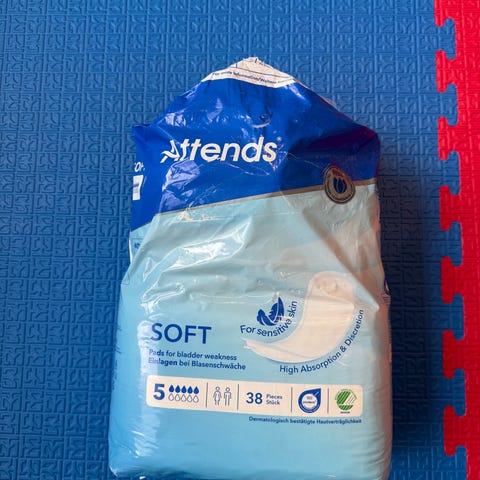 Attends Soft 4 og Lady Night Pad inkontinensbind | FINN-torget