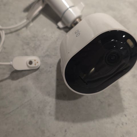 Arlo Go mobil HD overvåkningskamera vml4030-100pes | FINN-torget