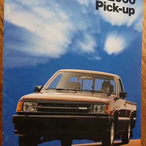 Mazda E2000 4wd brosjyre | FINN-torget