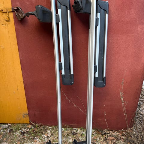 Thule Wingbar Edge med Thule SnowPack Black Edition | FINN-torget