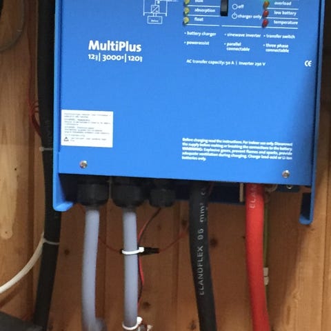 Victron MultiPlus 24/800/16 | FINN-torget