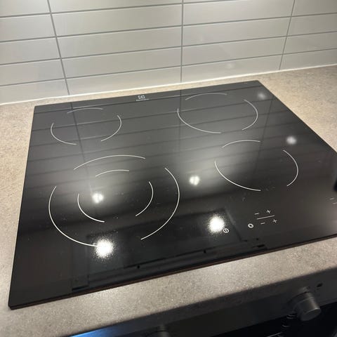 Siemens induksjon platetopp svart | FINN-torget