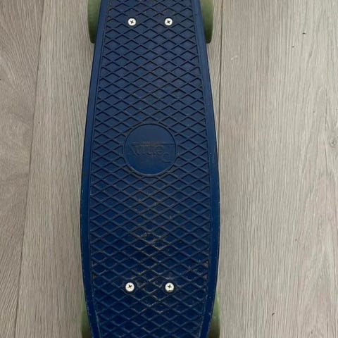Penny board Mintgrønn pennyboard skateboard selges | FINN-torget