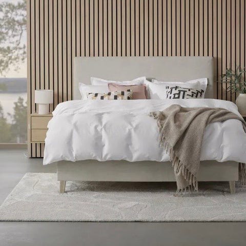Dobbelt seng 180 cm | FINN-torget
