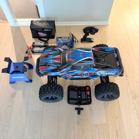 Diverse rc utstyr, Selgers Kun samlet | FINN-torget