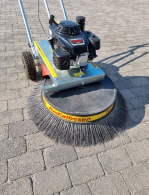 UTLEIE Mosefjerner Westerman WR870 | FINN-torget