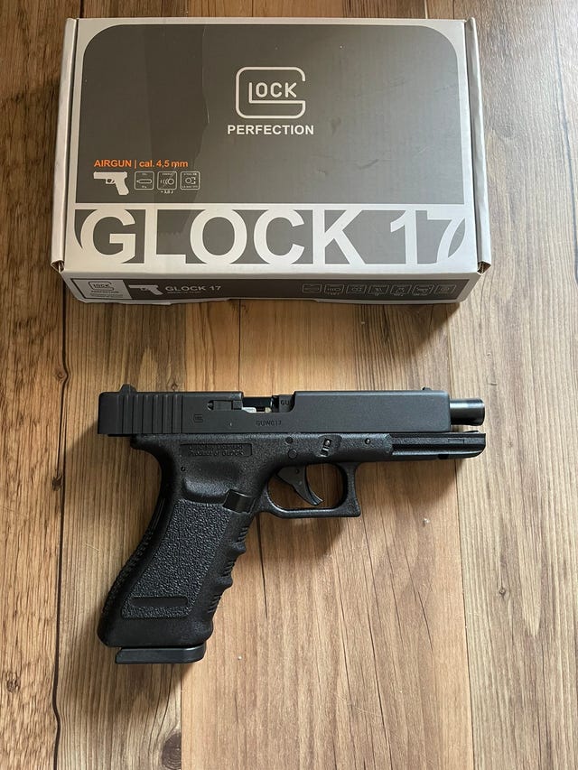 Super billig Glock 17 Gen4 - Co2 Drevet. (Pakke) | FINN-torget