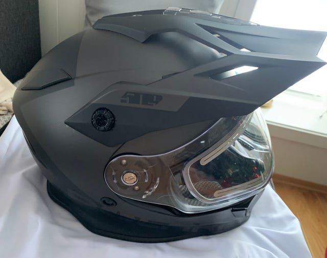 Polaris snøscooterhjelm - Delta R3 svart m. Intercom | FINN-torget