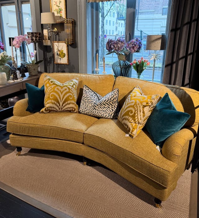 Sofa, stoler&puffer fra Englesson, Artwood og Home Factory- TOWNHOUSE ...