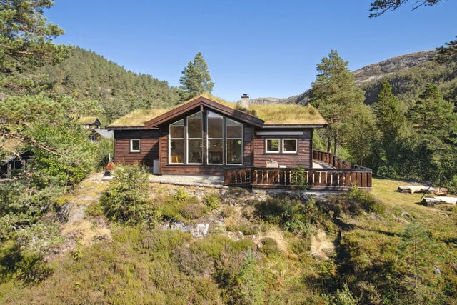 Fritidsboliger og hytter til salgs i Sirdal | FINN Eiendom