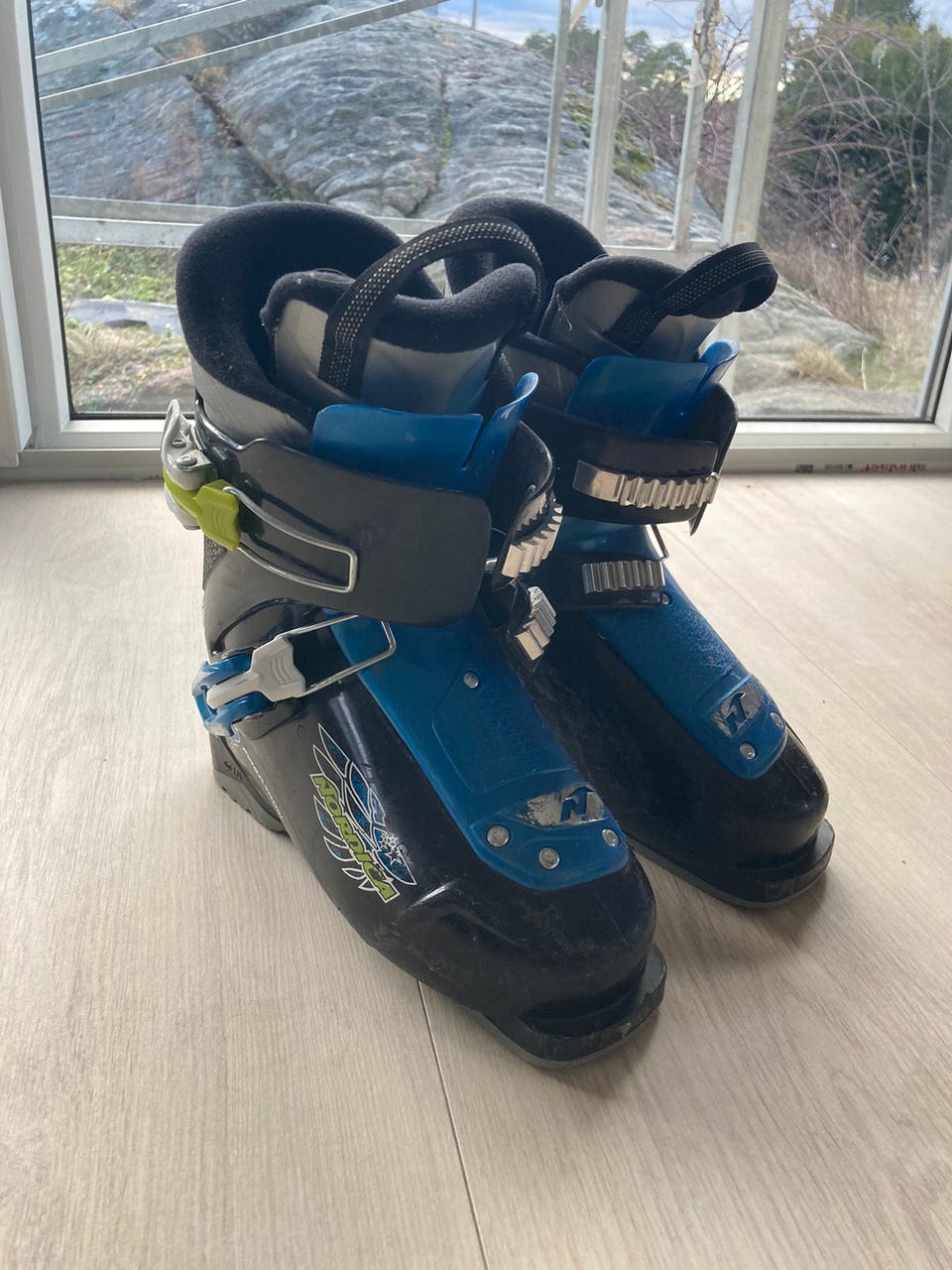 Slalomski 120 lengde og slalomstøvler str 23/23,5 | FINN-torget