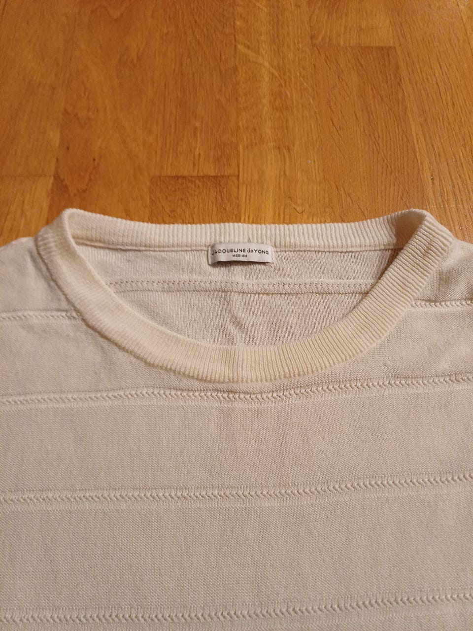 Ball genser (collegegenser) | FINN-torget