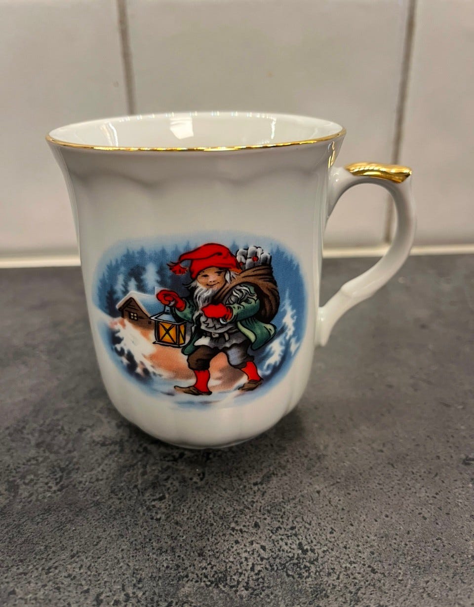 Åsas tomtebod juleservise / serveringsfat stort, suppeterin | FINN-torget