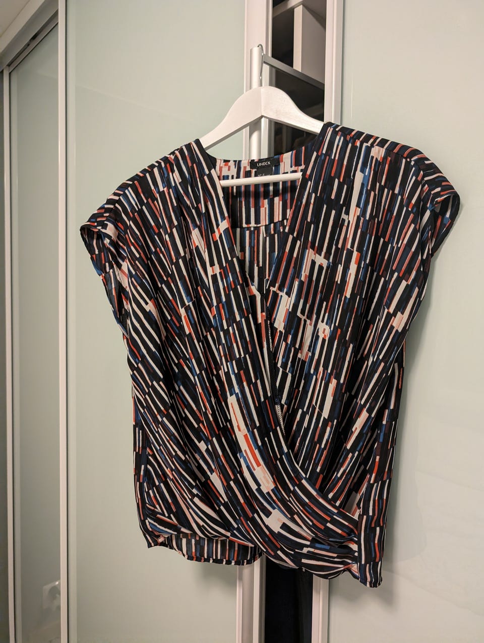 Bluse fra Zizzi str M/ Tilsvarer str 46/48 | FINN-torget