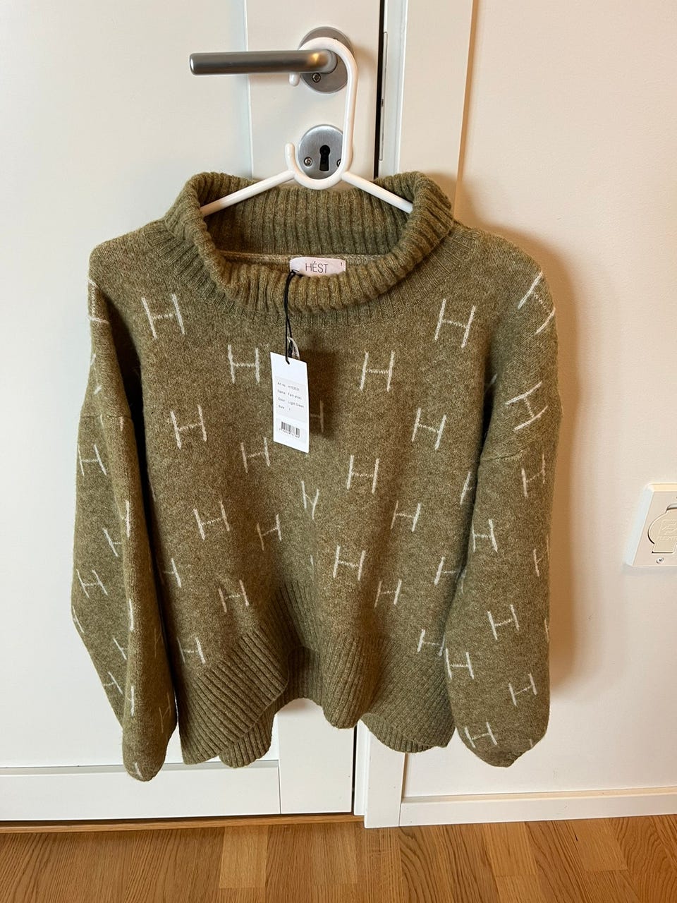 Hést genser str 1 - Reservert | FINN-torget