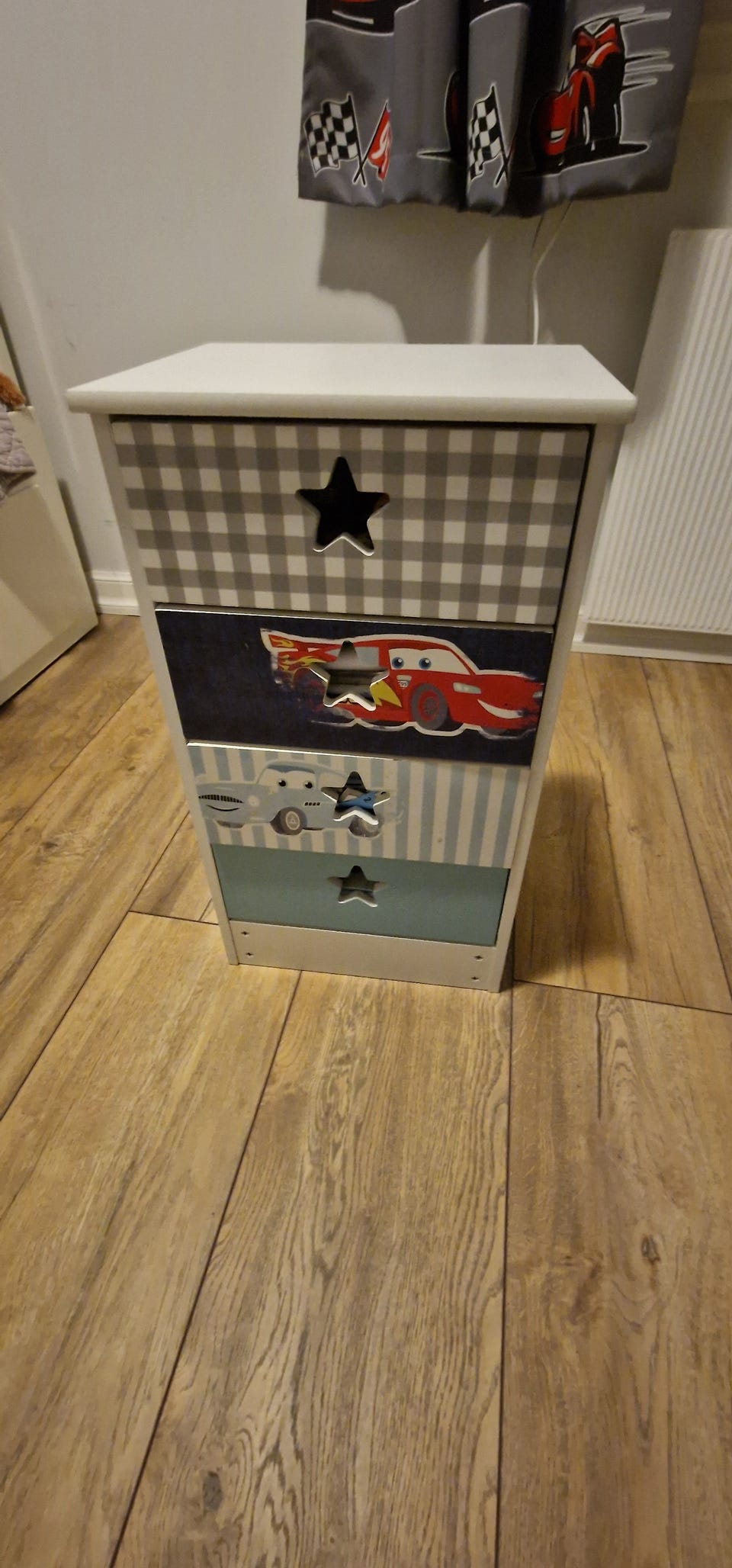 Kommode til barnerommet | FINN-torget