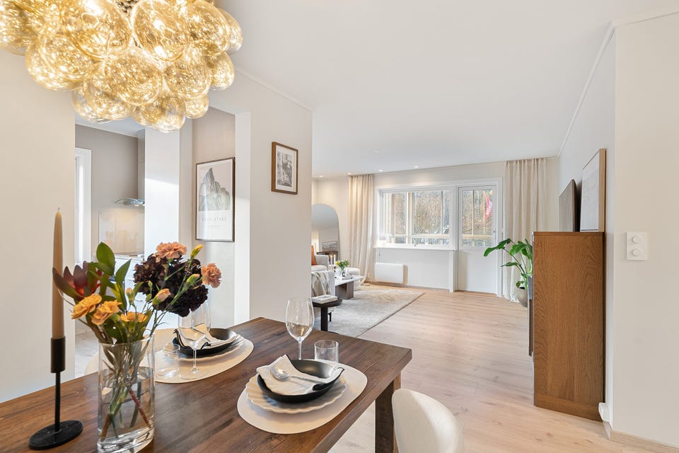 Delikat & oppgradert 3-roms i 6.etg | Vestvendt balkong med gode sol ...