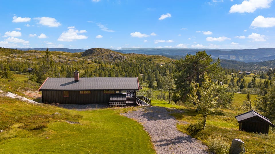 Fritidsboliger og hytter til salgs i Etnedal | FINN Eiendom