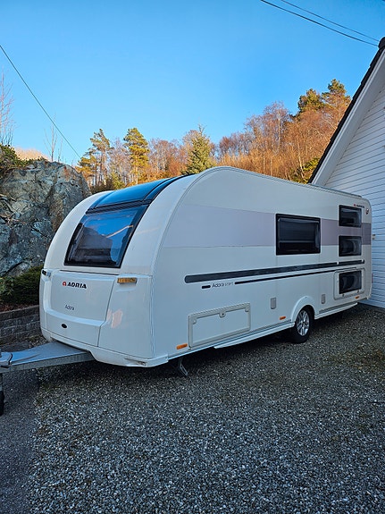 Campingvogn til salgs: Adria Adora 573pt - 2017 - Soveplasser 7 ...