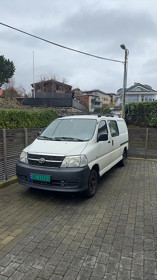 Bruktbil til salgs: Toyota HiAce - 2010 - Hvit - 117 hk - Kasse | FINN.no