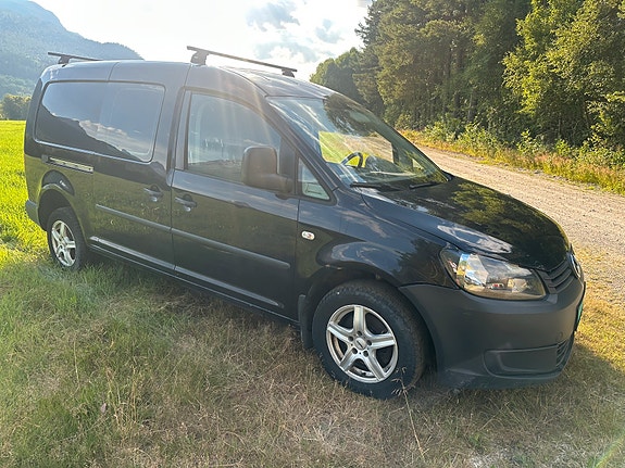 Bruktbil til salgs: Volkswagen Caddy Maxi - 2015 - Svart - 110 hk ...