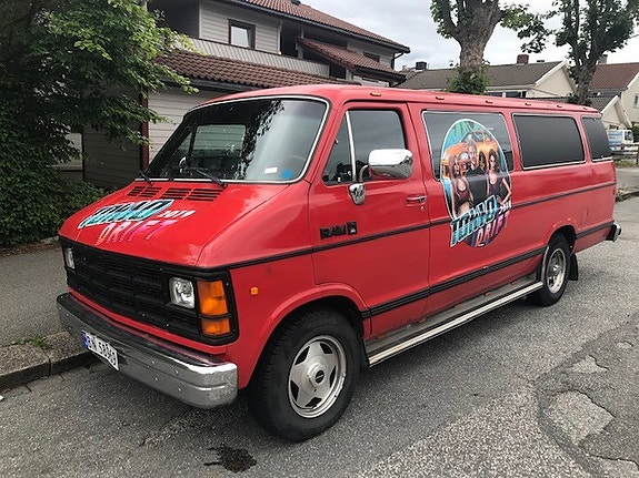 Bruktbil til salgs: Dodge Andre - 1987 - Rød - Annet | FINN.no