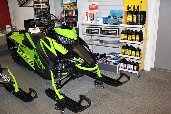 Til salgs: Arctic-cat Mountain Cat 8000 153 ES - 2018 | FINN.no