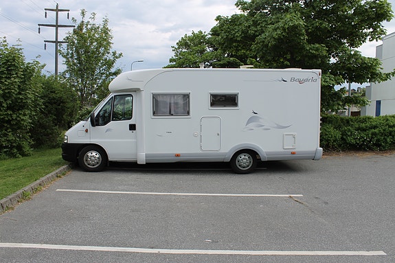 Bobil til salgs: Bavaria - 2006 - Delintegrert - 123 hk - 2,3 l | FINN.no