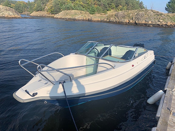 Til salgs: Uttern T55 bowrider - 2008 | FINN.no