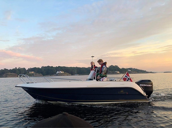 Til salgs: Uttern 5602 Exclusive - 2001 | FINN.no