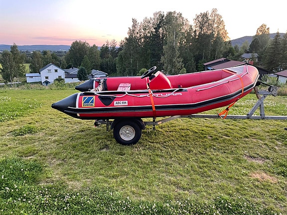 Til salgs: Zodiac Gt furtura med noe rep - 2000 | FINN.no