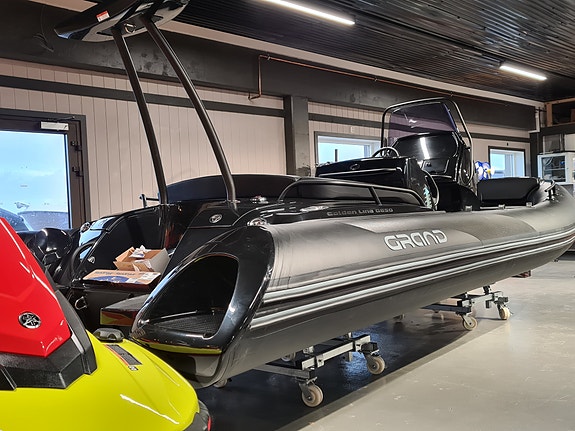 Til salgs: Grand G650 Ultra Black Edition med Yamaha F150LB - 2022 ...