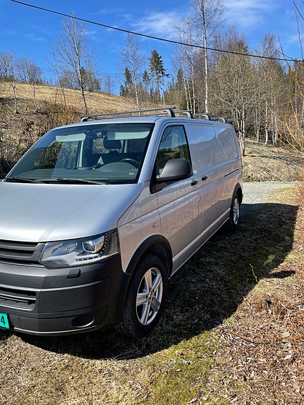 Bruktbil til salgs: Volkswagen Transporter - 2015 - Sølv - 179 hk - Kasse | FINN.no