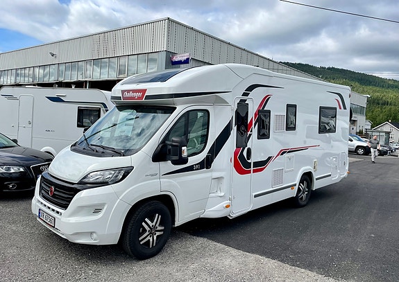 Til salgs: Challenger 391 Mageo Cruise Edition, Nordic Line, 2 doble hevesenger - 2019 ...