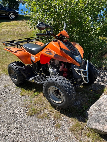 Til salgs: Dinli DL801-270 - 2006 | FINN.no