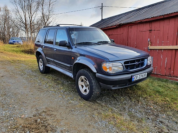 Bruktbil til salgs: Ford Explorer - 1998 - Blå - 207 hk - SUVOffroad ...