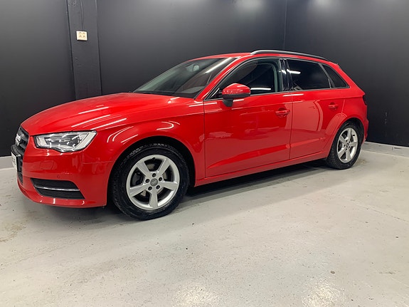 Bruktbil til salgs: Audi A3 - 2014 - Rød - 150 hk - Kombi 5-dørs | FINN.no