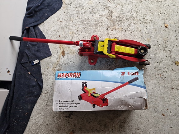 Jekk 2 tonn fra Jula, ubrukt | FINN torget