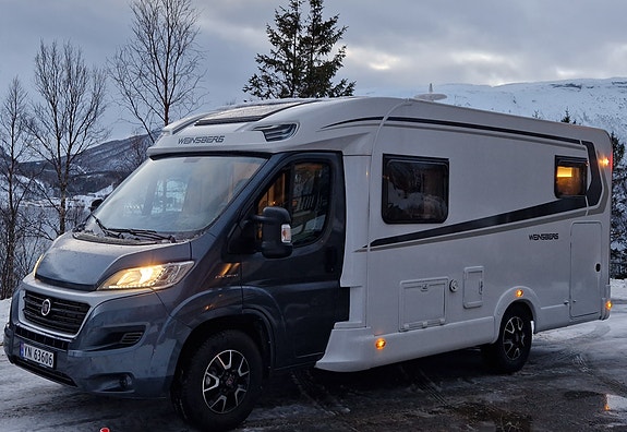 Bobil til salgs: Weinsberg R58 - CaraLoft 650 MEG - OPPDATERT - 2018 - Delintegrert - 131 hk - 2 ...