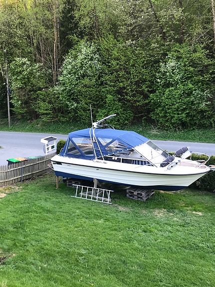 Til salgs: Draco 23 Suncab - 1985 | FINN.no